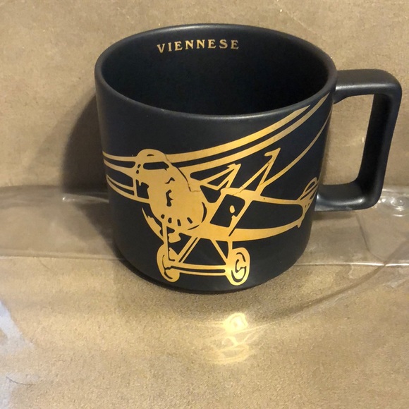 Starbucks | Kitchen | Starbucks Airplane Cup | Poshmark